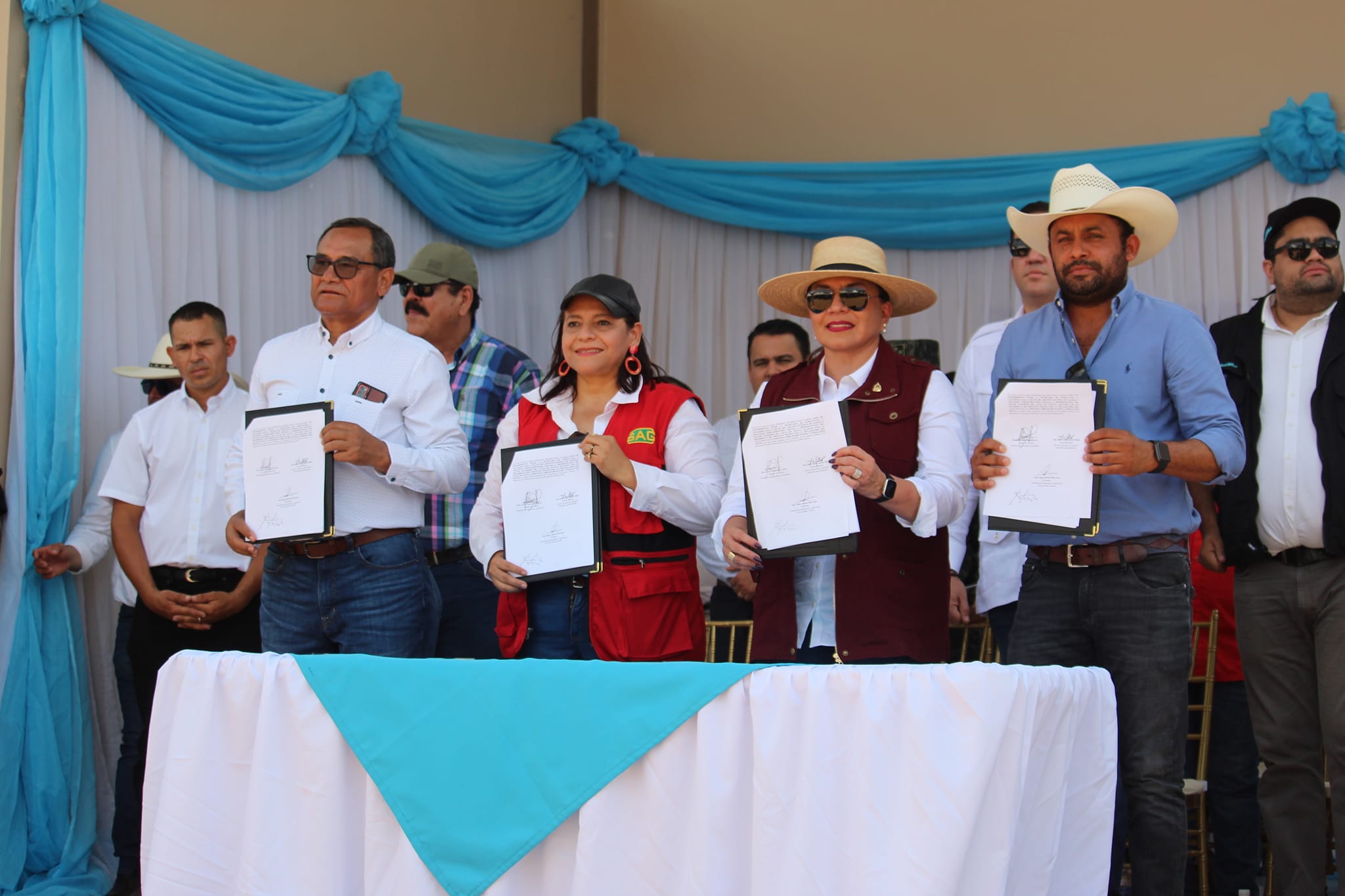 San Esteban Olancho Presidenta Xiomara Castro Oficializa Distribución